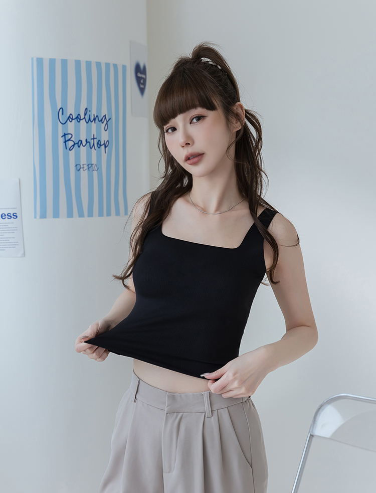 時髦方領親膚無痕減壓寬肩帶BRA TOP - dp內衣 貼心為妳｜DEPIC品牌訂製 穿出妳的自信